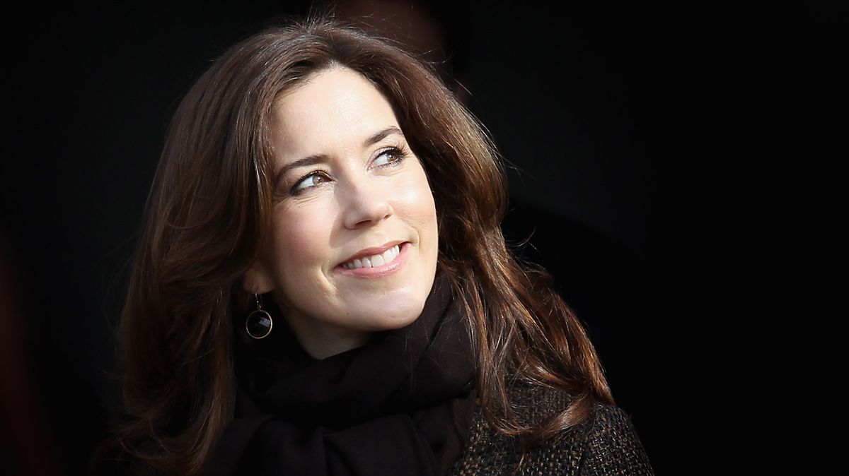 Crown Princess Mary channels Kate Middleton with cosy knit vest | Woman ...