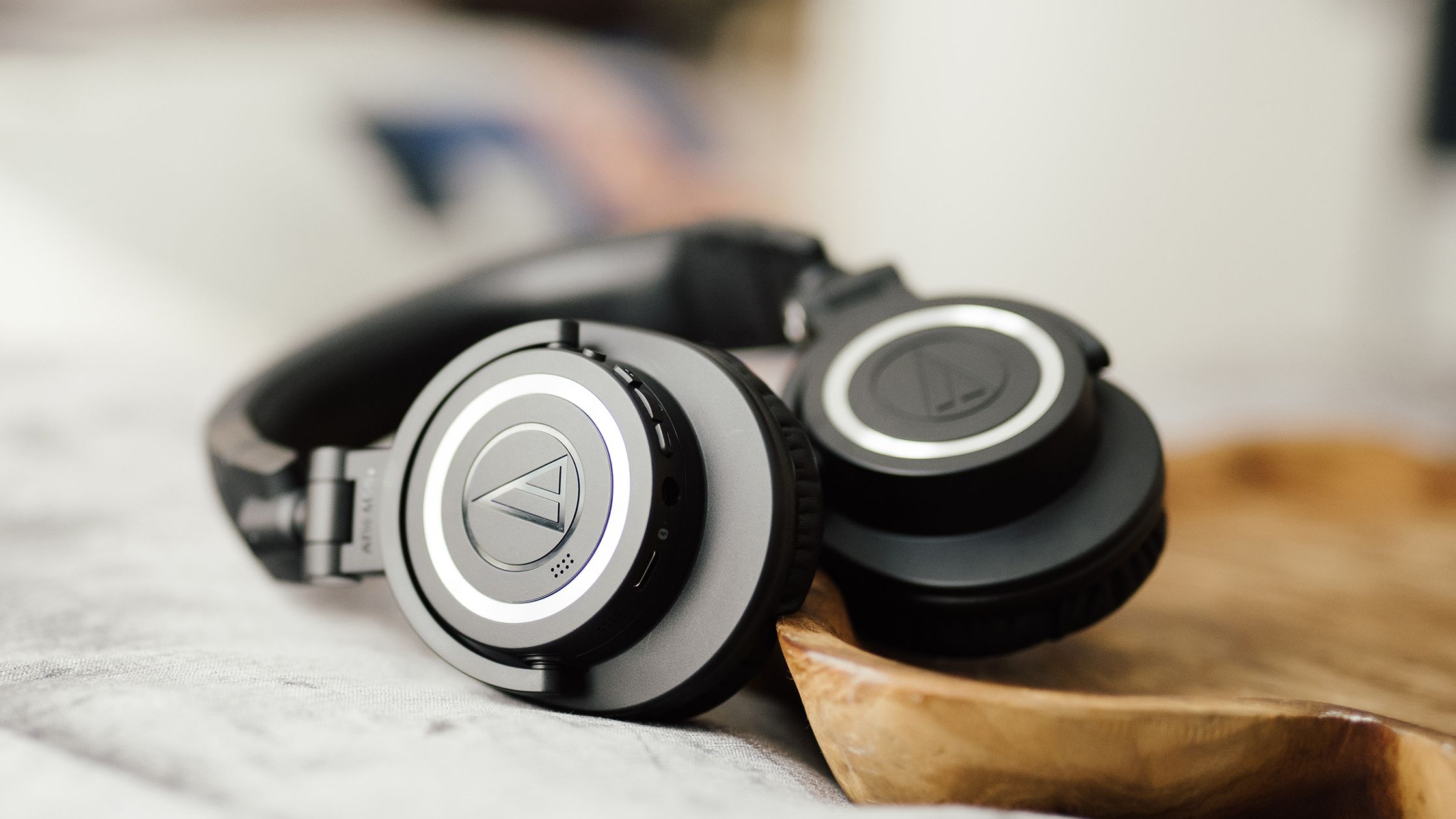 Audio-Technica's ATH-M50xBT2 add new codec support to popular Bluetooth ...