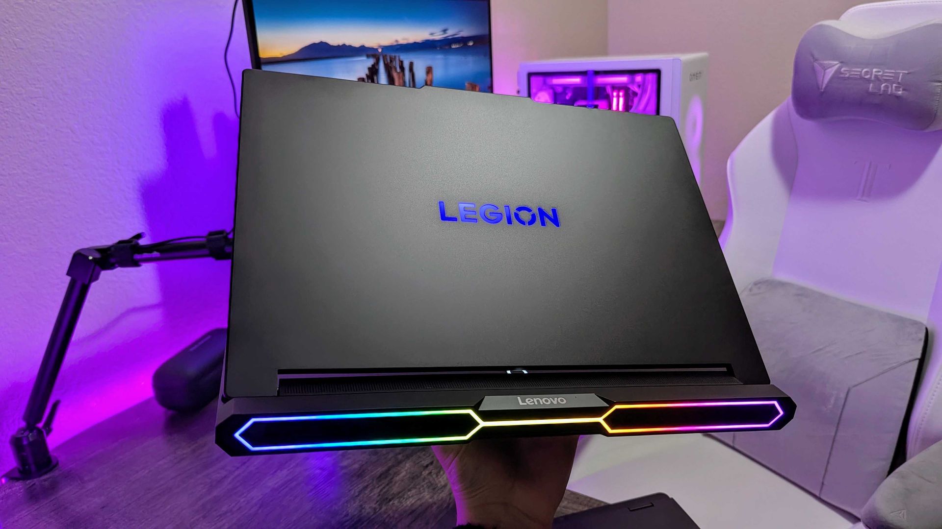 Hands-on with the successor to last year's best gaming laptop | Windows ...