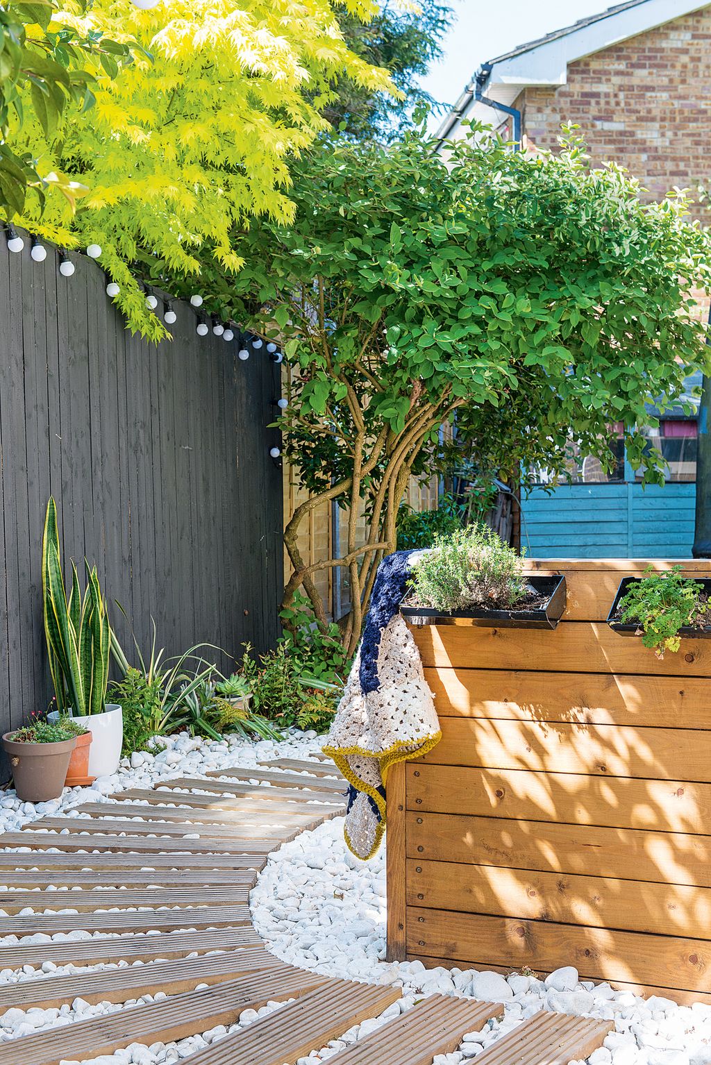 Garden makeover: an awkward outdoor space transformed on a budget ...