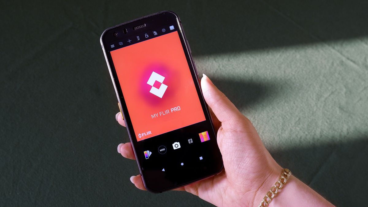 CAT S62 Pro review | Digital Camera World