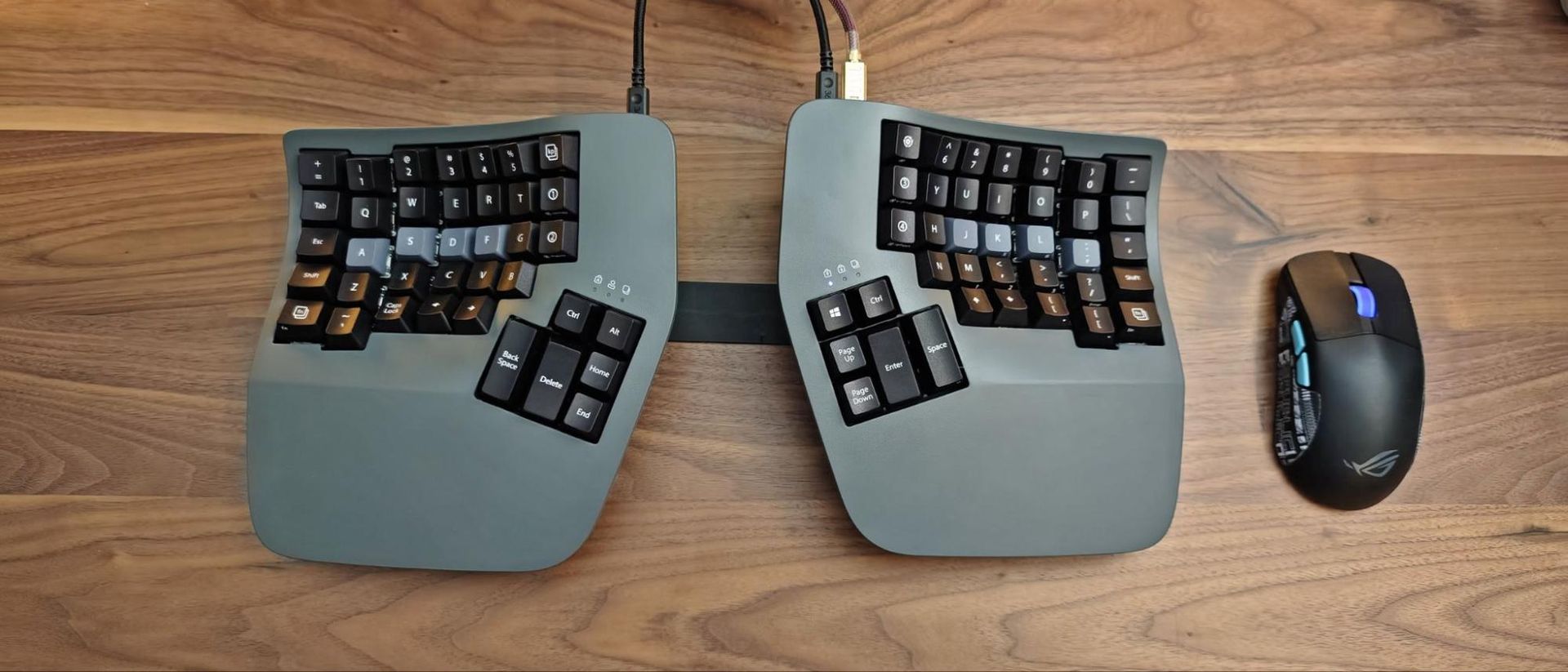 Kinesis Advantage360 Review: Niche, Comfy Keys with a Steep Learning ...