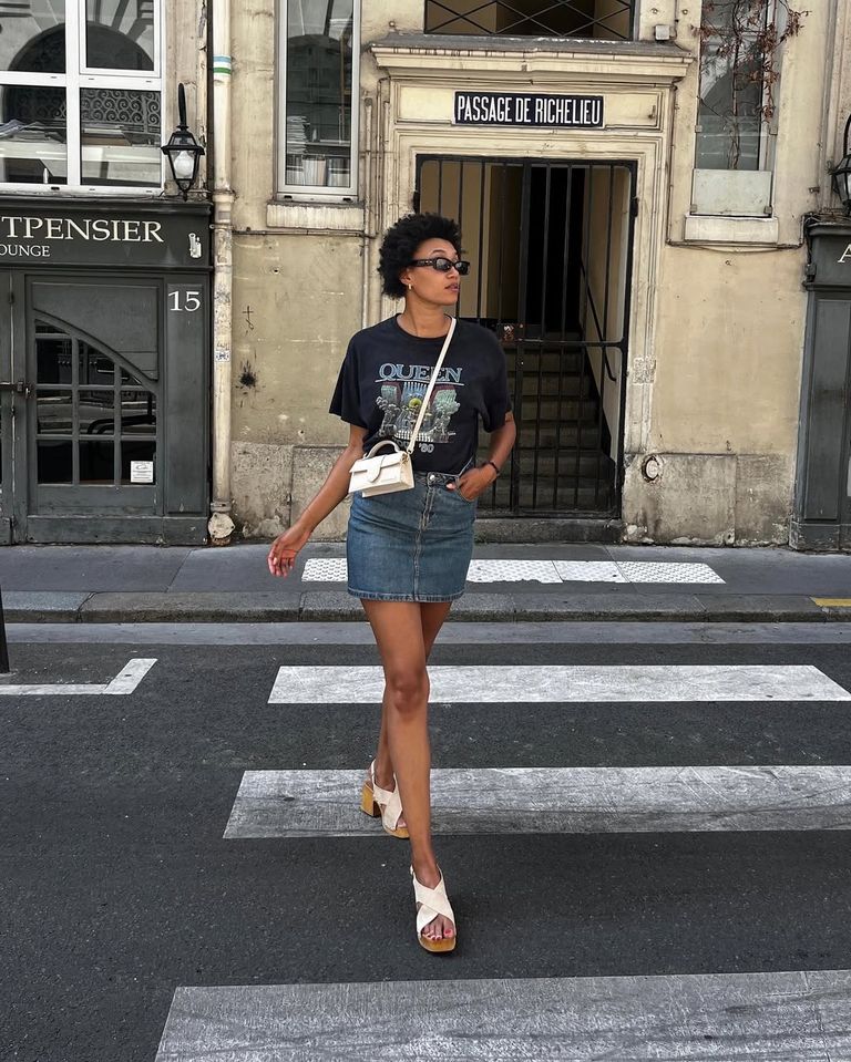 French Women Are Going to Be Wearing The Key Chic Wardrobe Staple Skirt ...