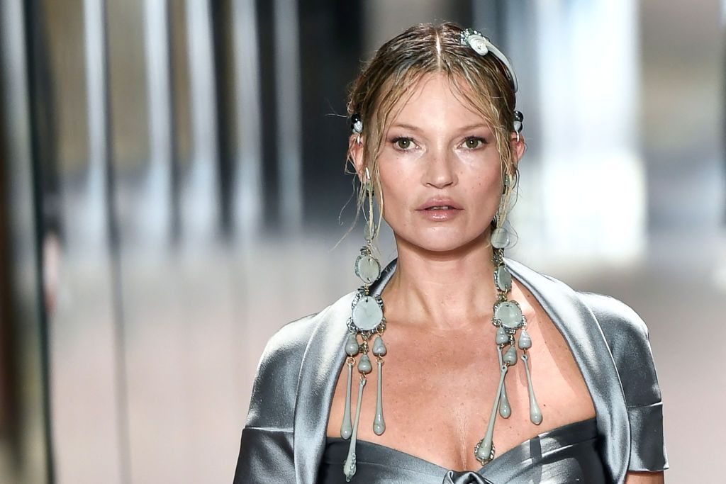 Kate Moss Just Posted A Totally Nude Skinny Dipping Pic And Its A Real