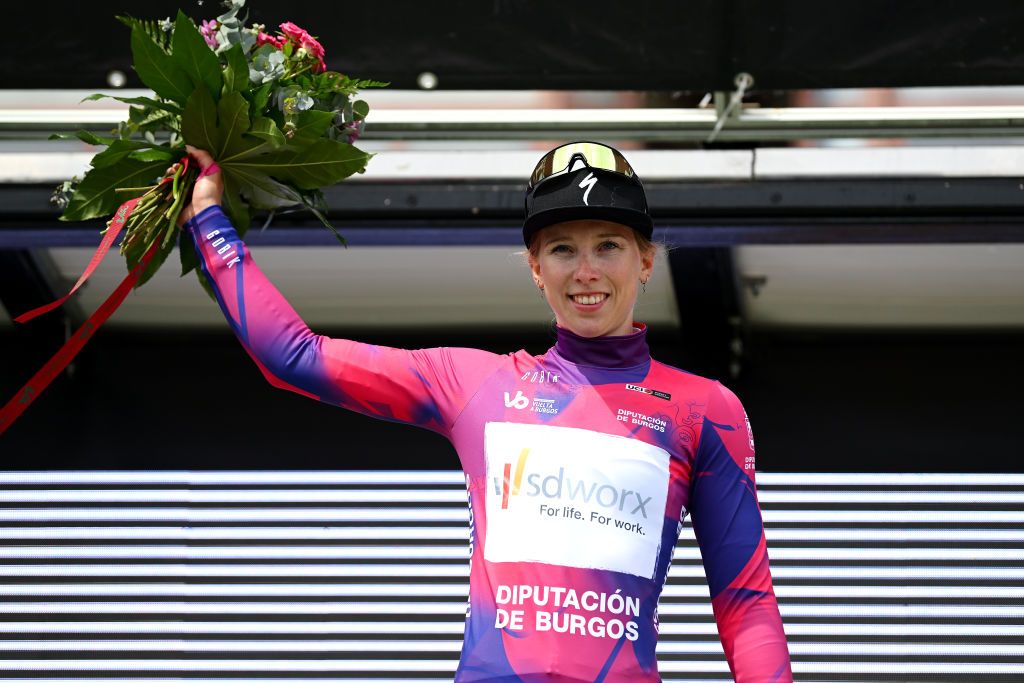 Vuelta a Burgos Feminas: Lorena Wiebes fastest in bunch sprint to win ...