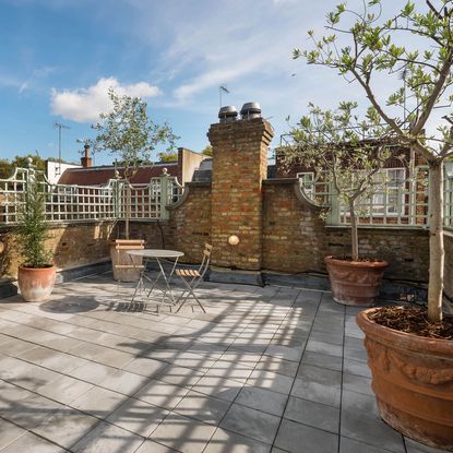 Want to live like 007? James Bond's fictional home is up for sale – and ...