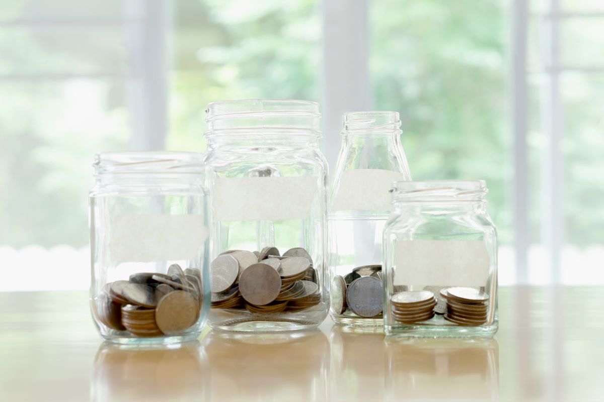 This simple exercise can teach your kids how to be smart with money ...
