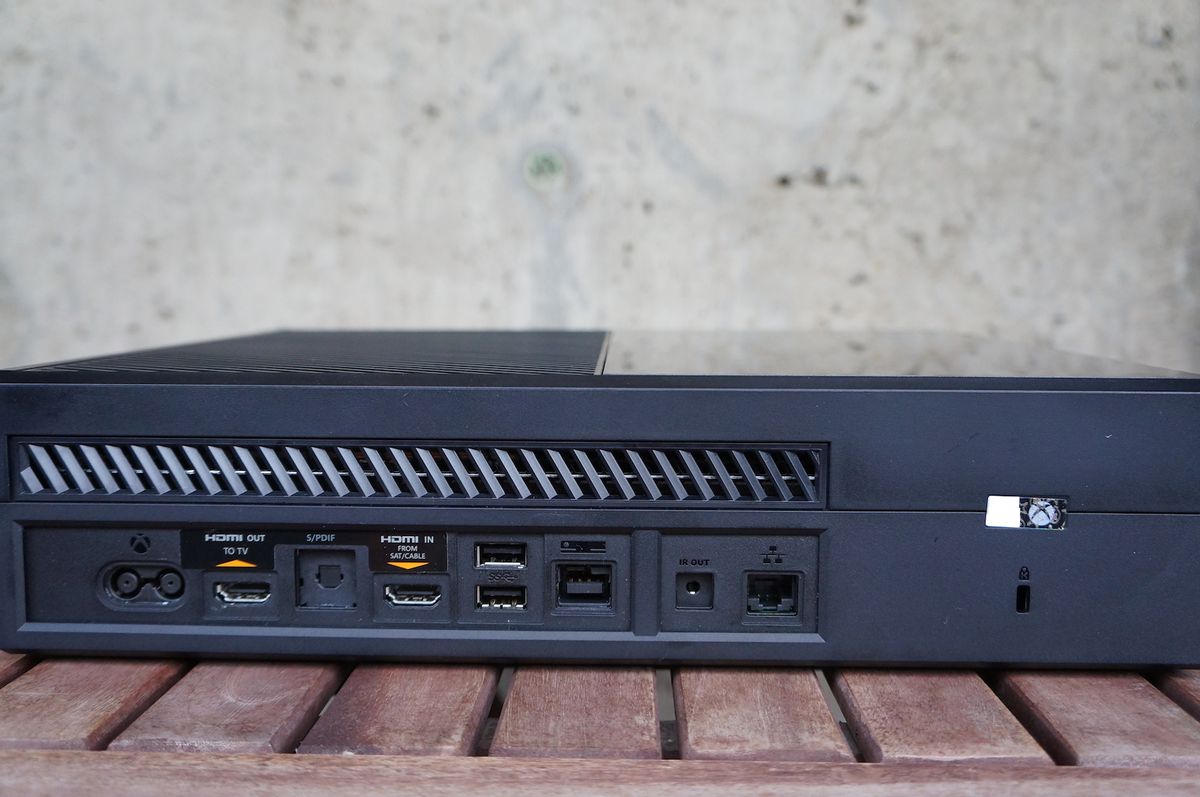 Xbox One Review: All-in-One Home Entertainment Gaming Console | Tom's ...