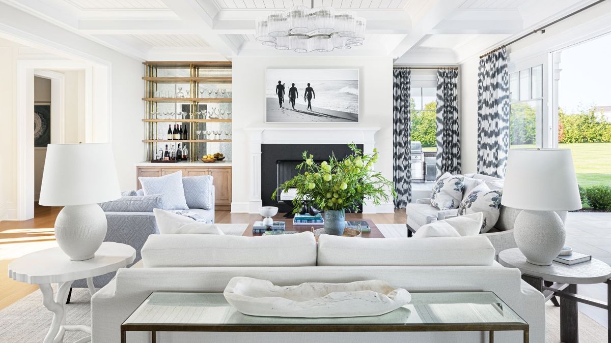 Luxury Homes In The Hamptons Living Rooms 19 Modern Hamptons Style