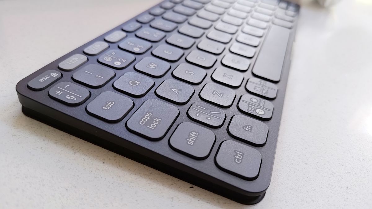 I used this $80 Bluetooth keyboard for a week and it's a game-changer ...