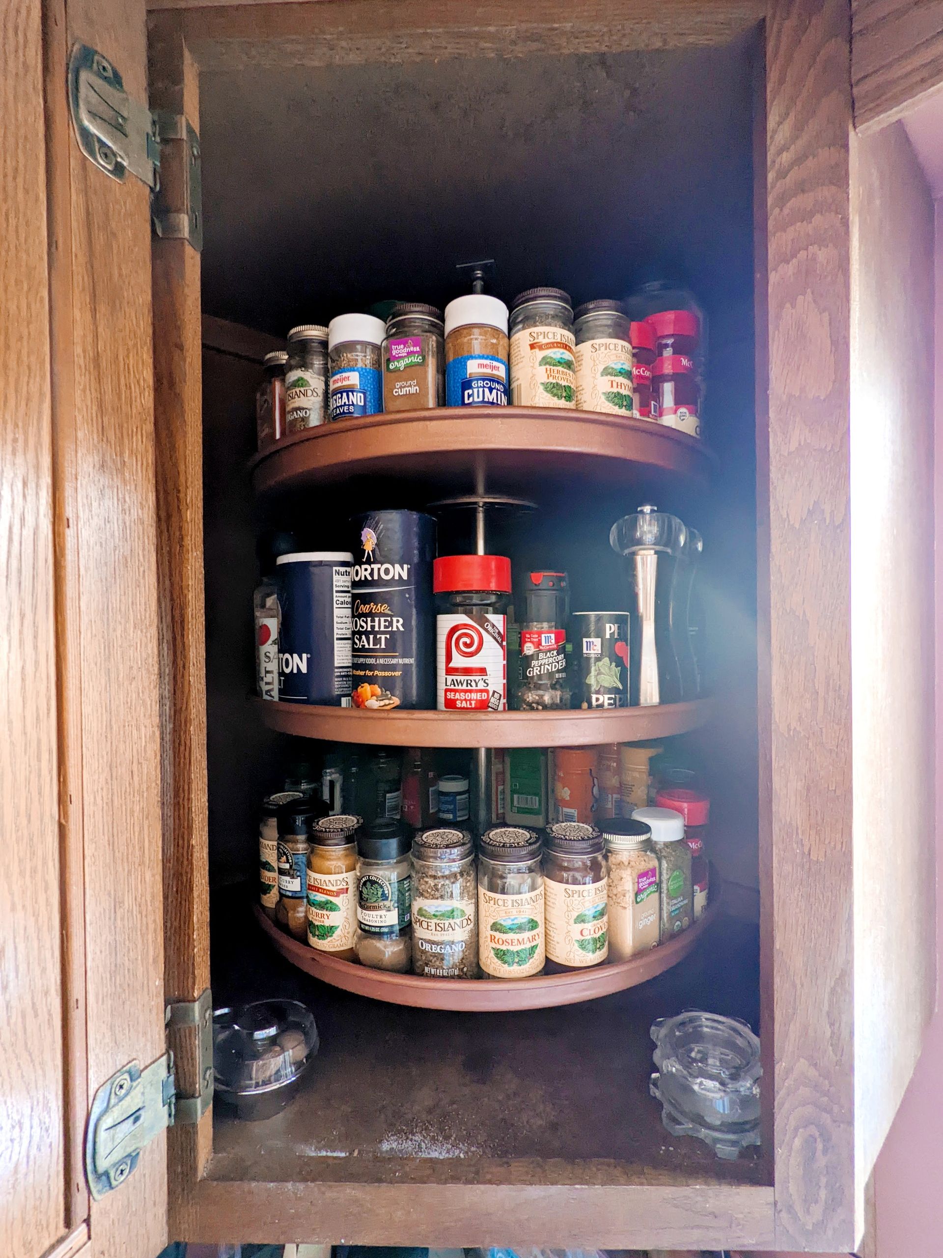 9 cool ways to organize spices, according to experts | Real Homes