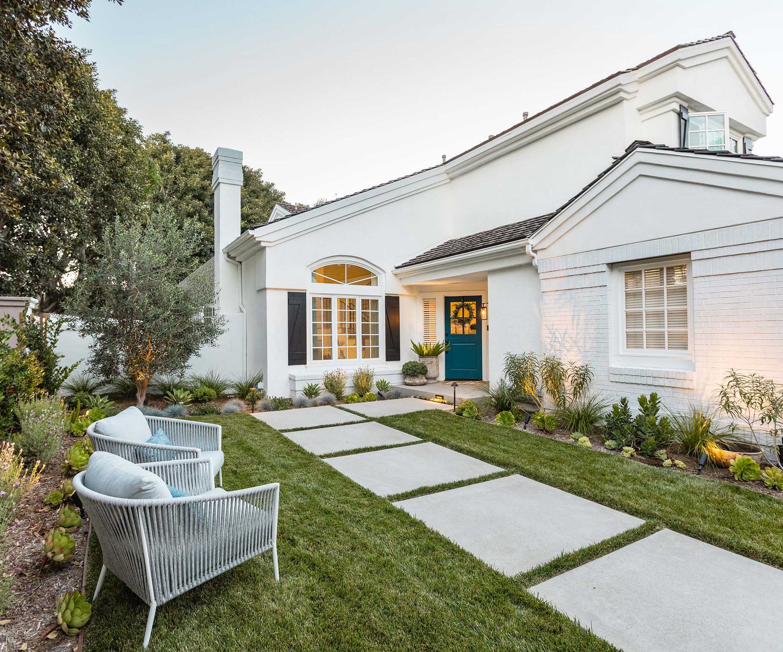 Low-maintenance front yard ideas: 11 fuss-free looks | Homes and Gardens