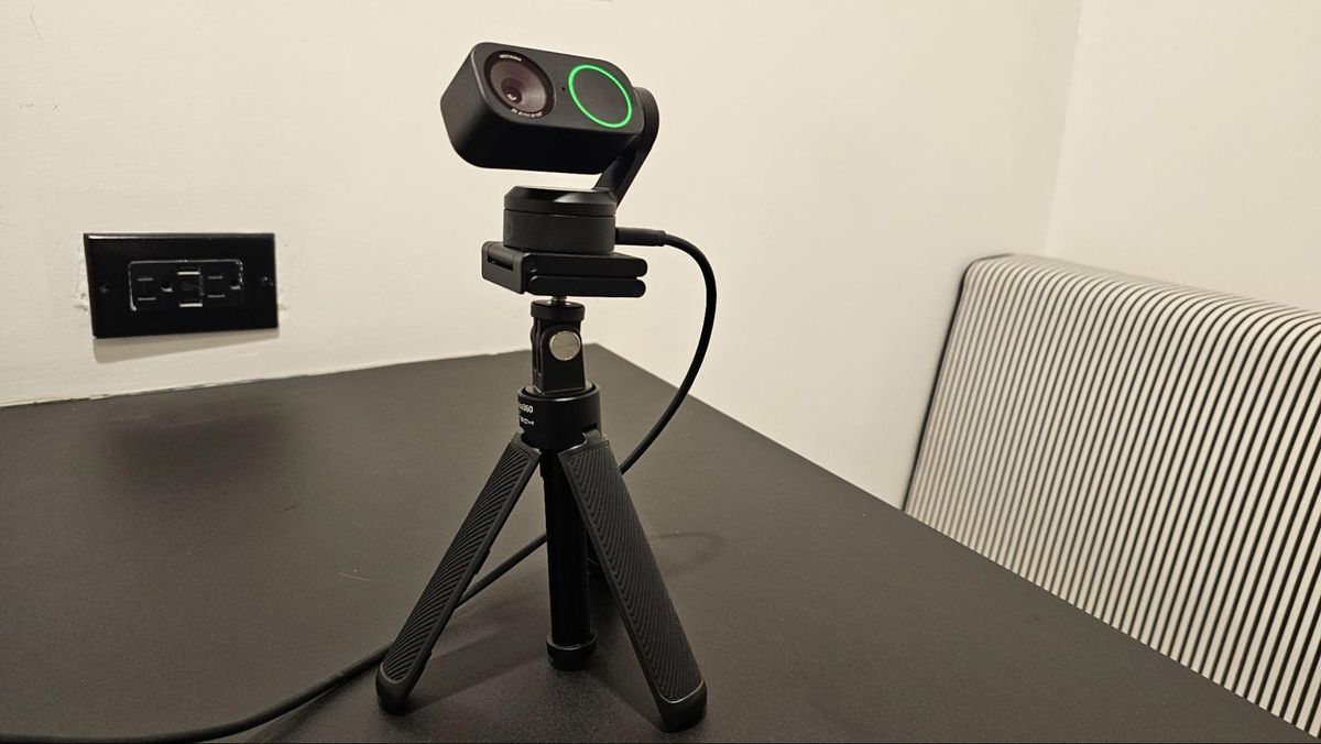 Insta360’s new pair of AI-powered webcams keep you in the frame | Tom's ...