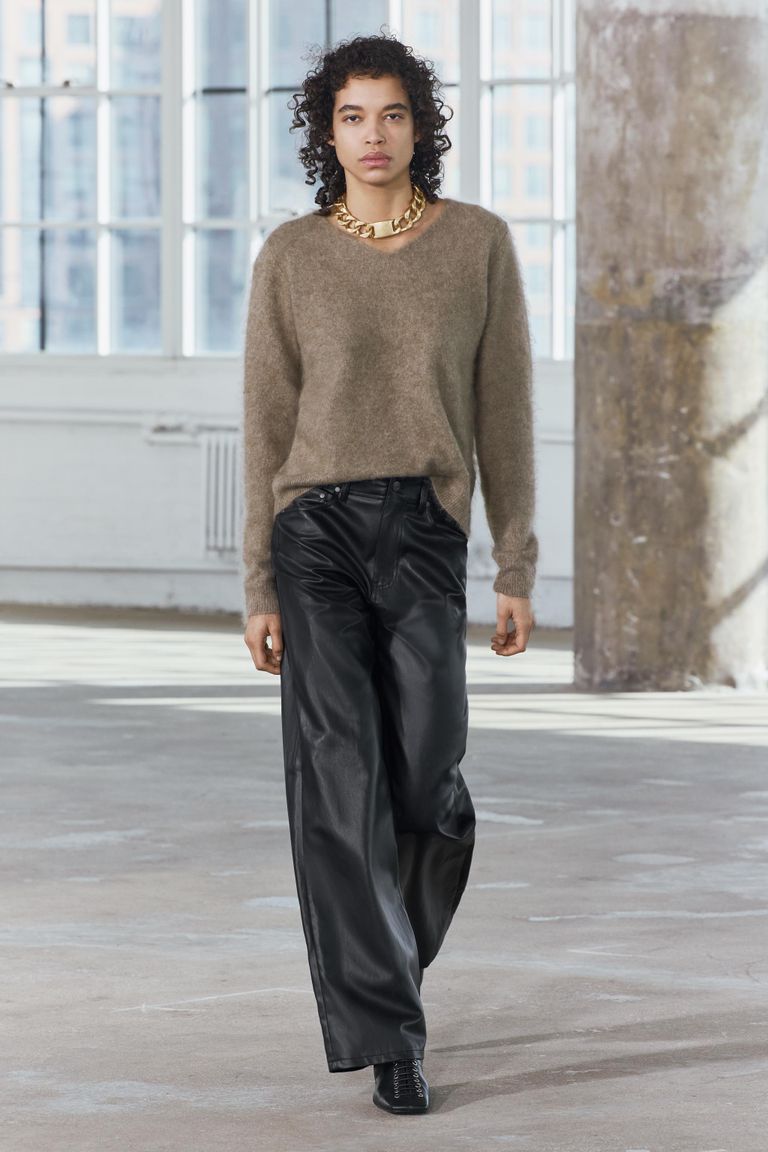 Zara Has Great Knitwear—These Knits Are The Best of the Lot | Who What Wear