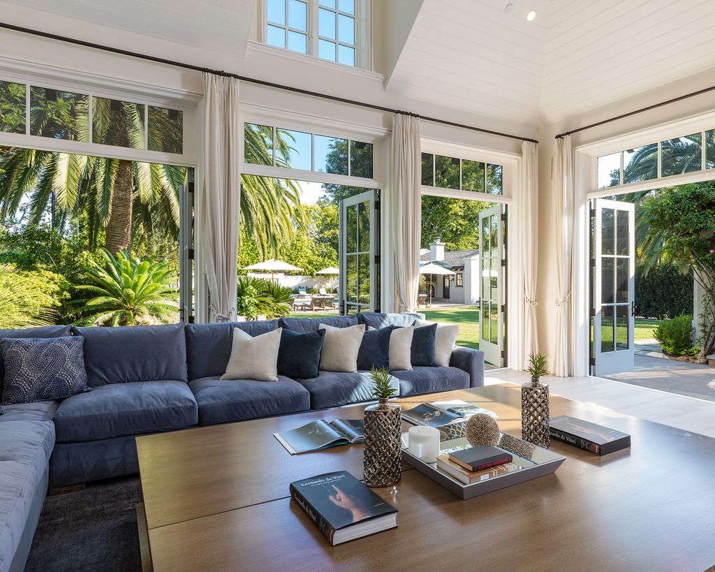 Step inside Madonna's former Sunset Boulevard mansion – it's simply ...