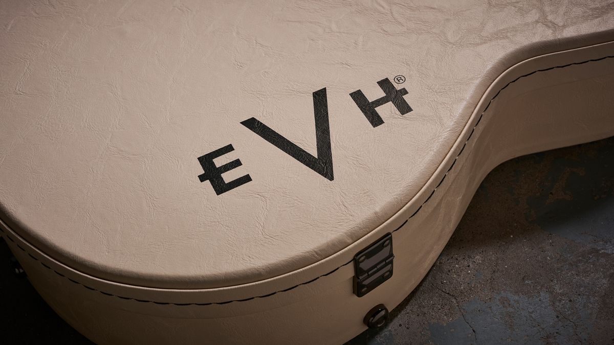 "Whatever magic is in the Van Halen ear canals has been imparted here too": EVH SA-126 Special ...