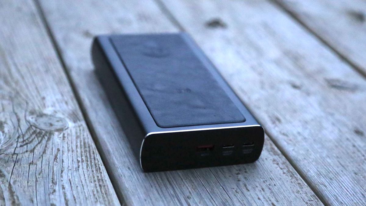 Intelli ScoutPro Max 240W powerbank review | Digital Camera World