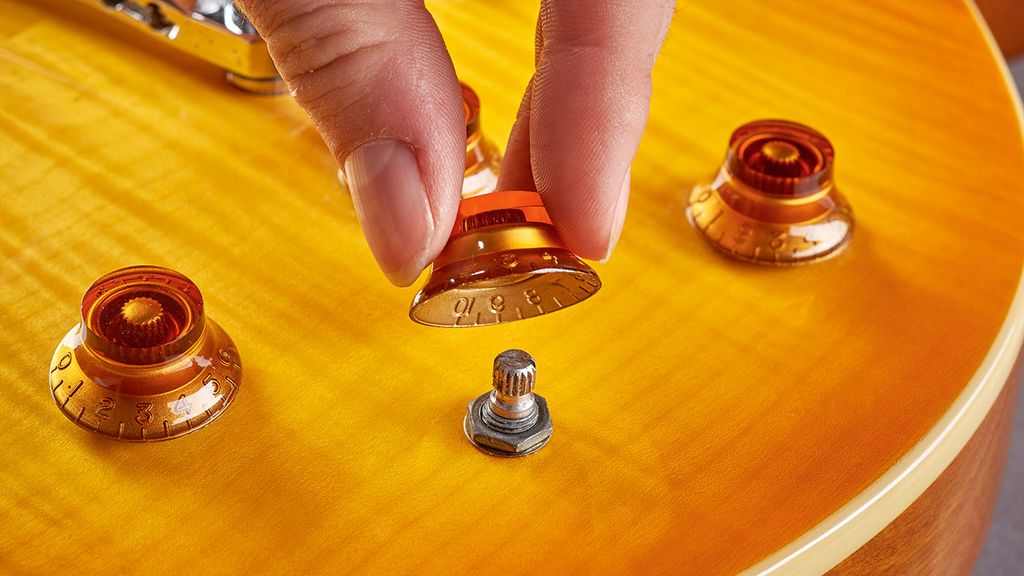 Replace your electric guitar's pots to get rid of annoying snap ...