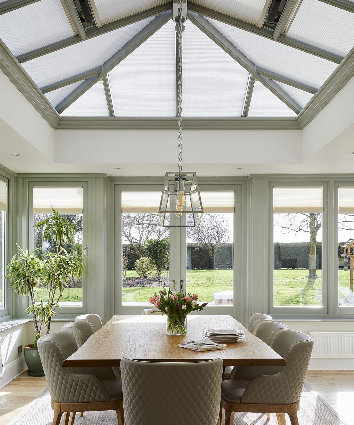 17 conservatory lighting ideas that balance light and shade | Homebuilding