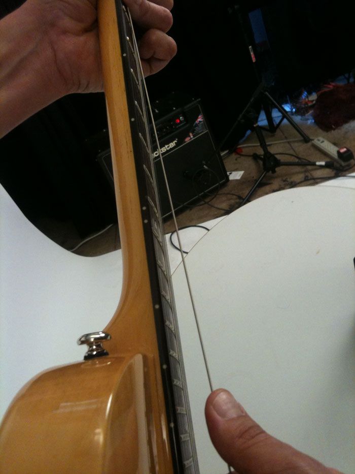 How to Change the Strings on an Electric Guitar — Video | Guitar World