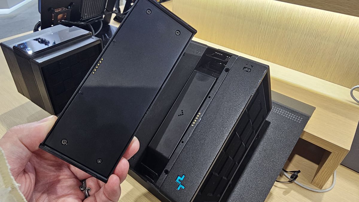 DeepCool introduces new coolers, power supplies, fans and PC cases ...