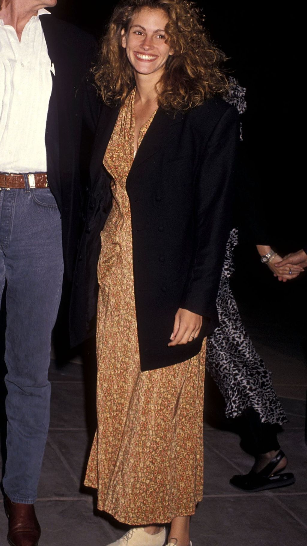 Julia Roberts' best looks from oversized suits to her slinkiest dresses ...