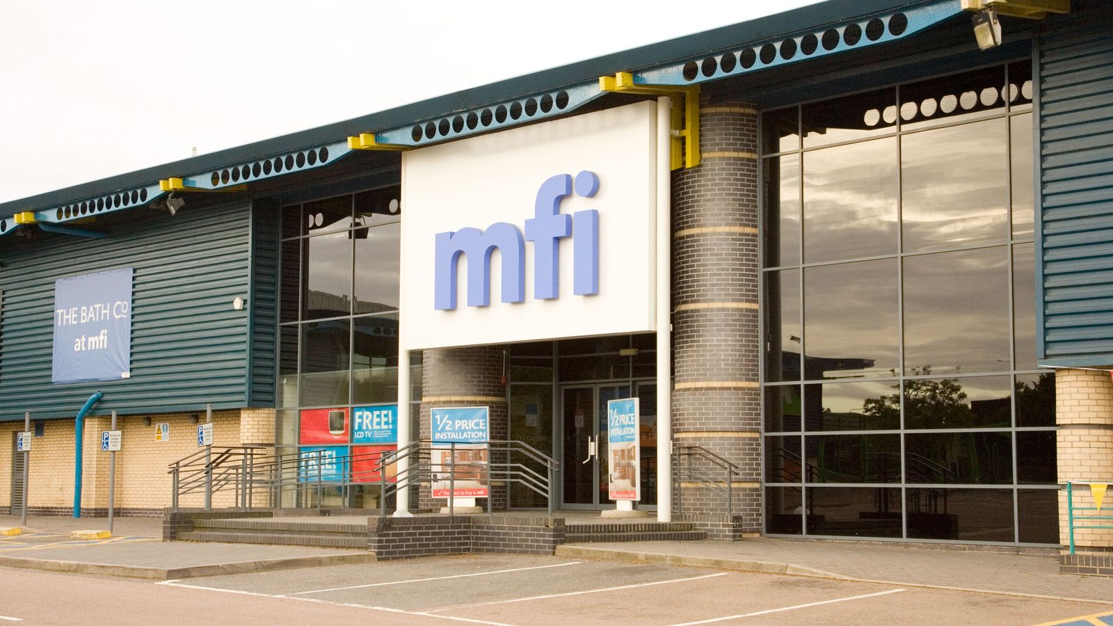 MFI is set to make a comeback to the high street in2026 | Ideal Home