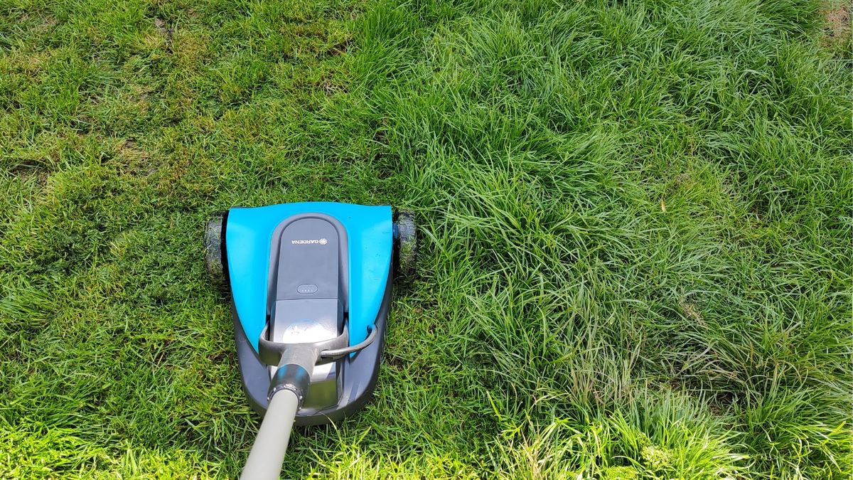 This compact lawn mower is a dream for small gardens | Ideal Home