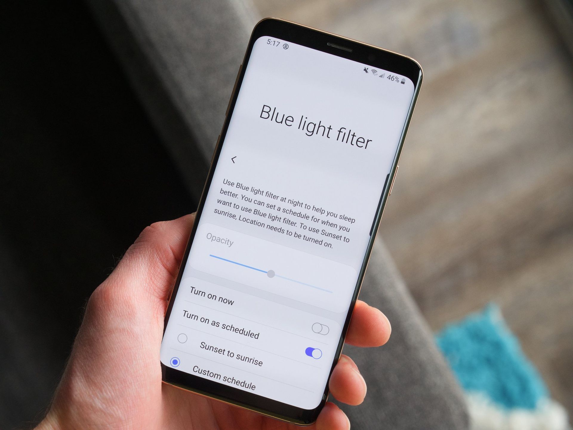 How to adjust the blue light filter on your Samsung Galaxy phone ...