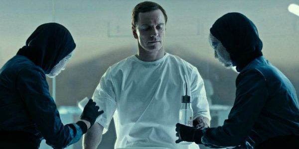 Why Ridley Scott Makes Mysterious Alien Short Films Between His Alien ...