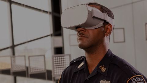 Virginia police use Oculus VR headsets for de-escalation training ...