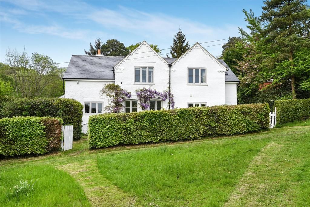 17 spectacular homes, as seen in Country Life | Country Life