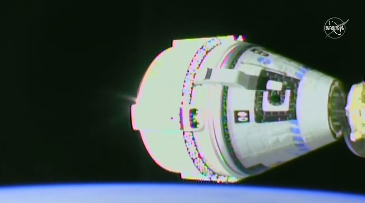 Boeing's Starliner docks at International Space Station for 1st time ...