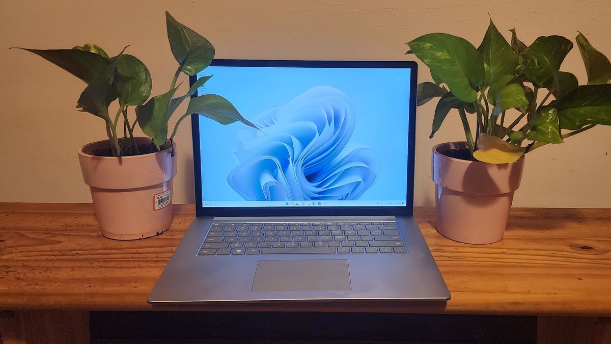 Surface Laptop 5 (15-inch) review: I’m not mad, Microsoft; I’m just ...