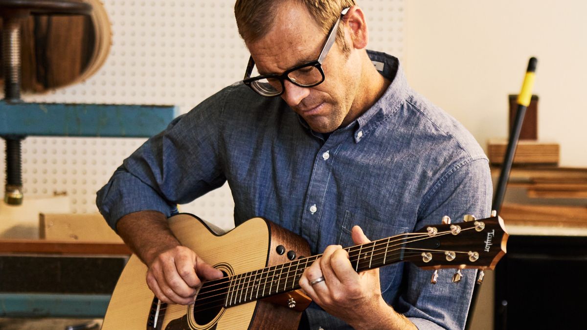 Acoustic Tips for Electric Players | GuitarPlayer