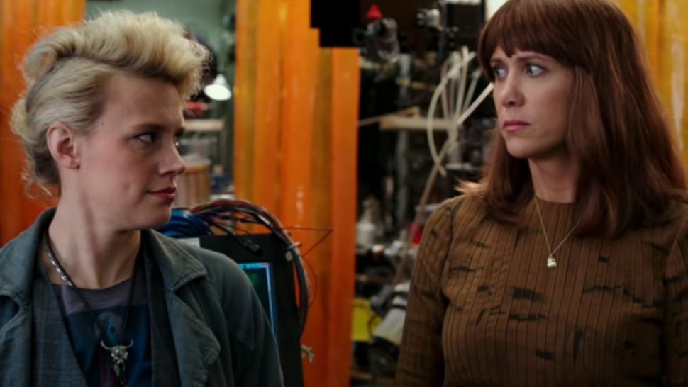 The 2016 All-Female Ghostbusters Movie Is Actually Really Good ...