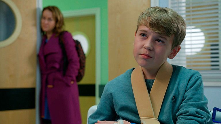 Doctors spoilers: Daniel Granger has messed-up again! | What to Watch