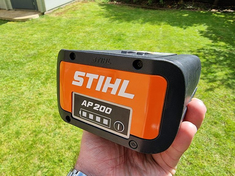 Stihl RMA 443 VC review: is this the perfect cordless lawn mower? | T3