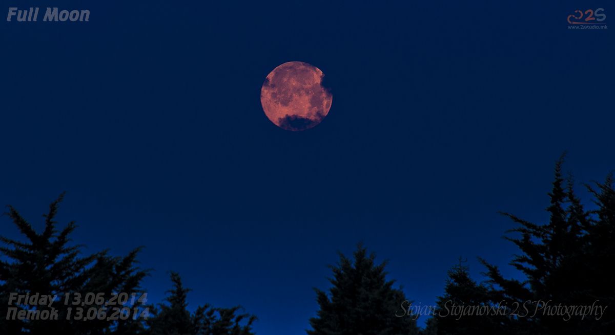 Spooky 'Honey' Moon Casts Glow on Friday the 13th (Photos) | Space