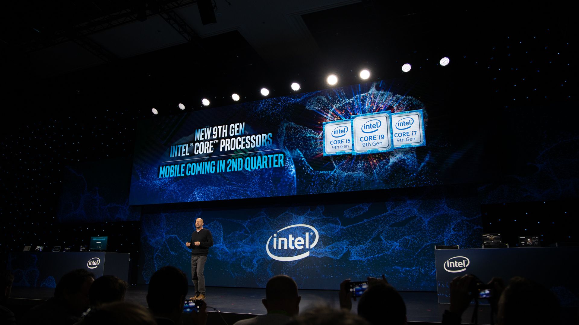 Intel's new 9th Gen desktop CPUs ditch integrated GPUs without a price ...