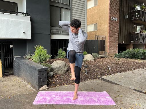 How to do a crunch | Fit&Well