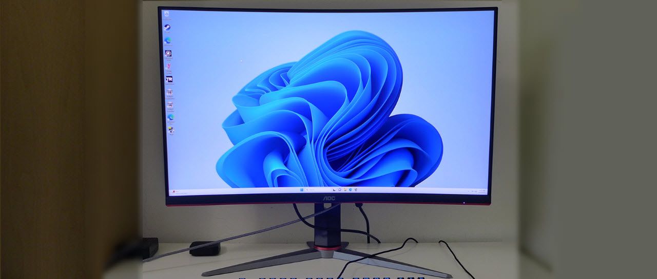 AOC CQ32G2S 165 Hz Gaming Monitor Review: A Lot of Screen and ...