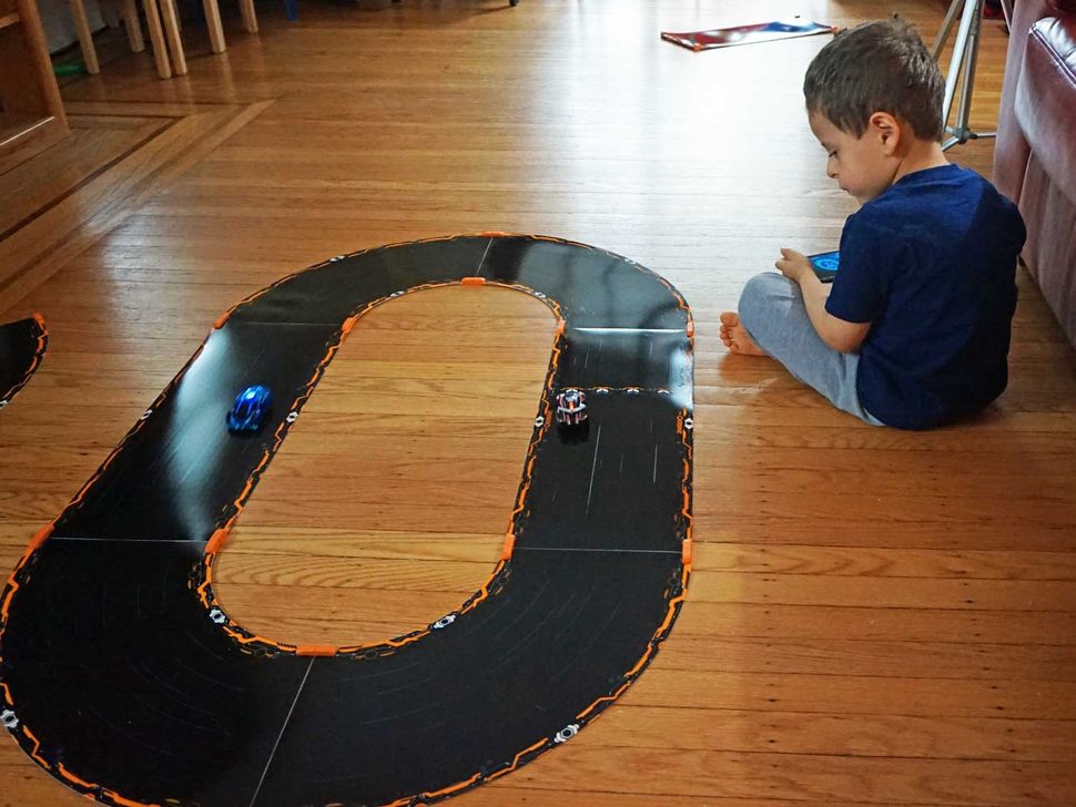 Anki Overdrive Review: Supertrucks Add to Racing Fun | Tom's Guide