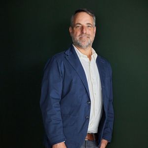 How do you design a home that never dates?