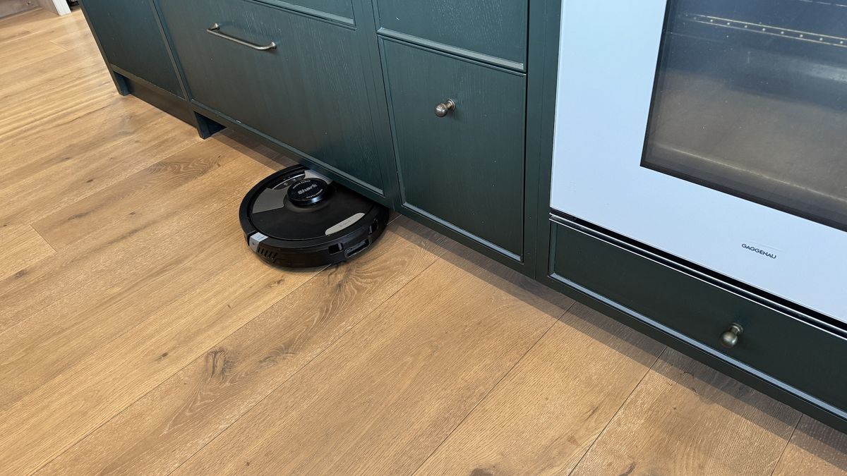 Shark Matrix Plus 2-in-1 robot vacuum review | TechRadar