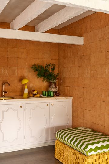 Colors That go With Tan – How Designers Pair This On-Trend Hue | Livingetc