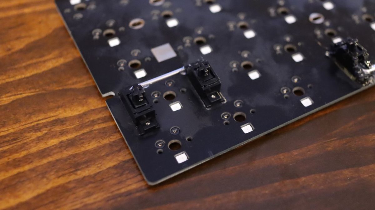 How to Build a Custom Mechanical Keyboard Step-By-Step | Tom's Hardware