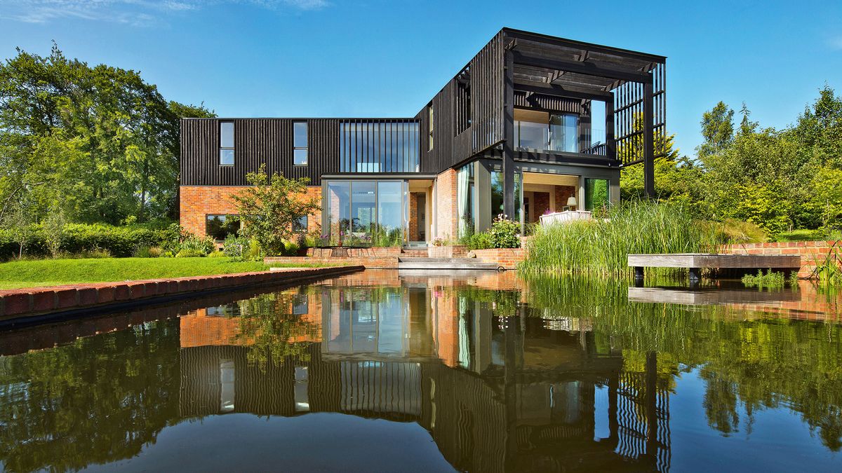 Brilliant flat roof ideas for self builds and extensions | Homebuilding