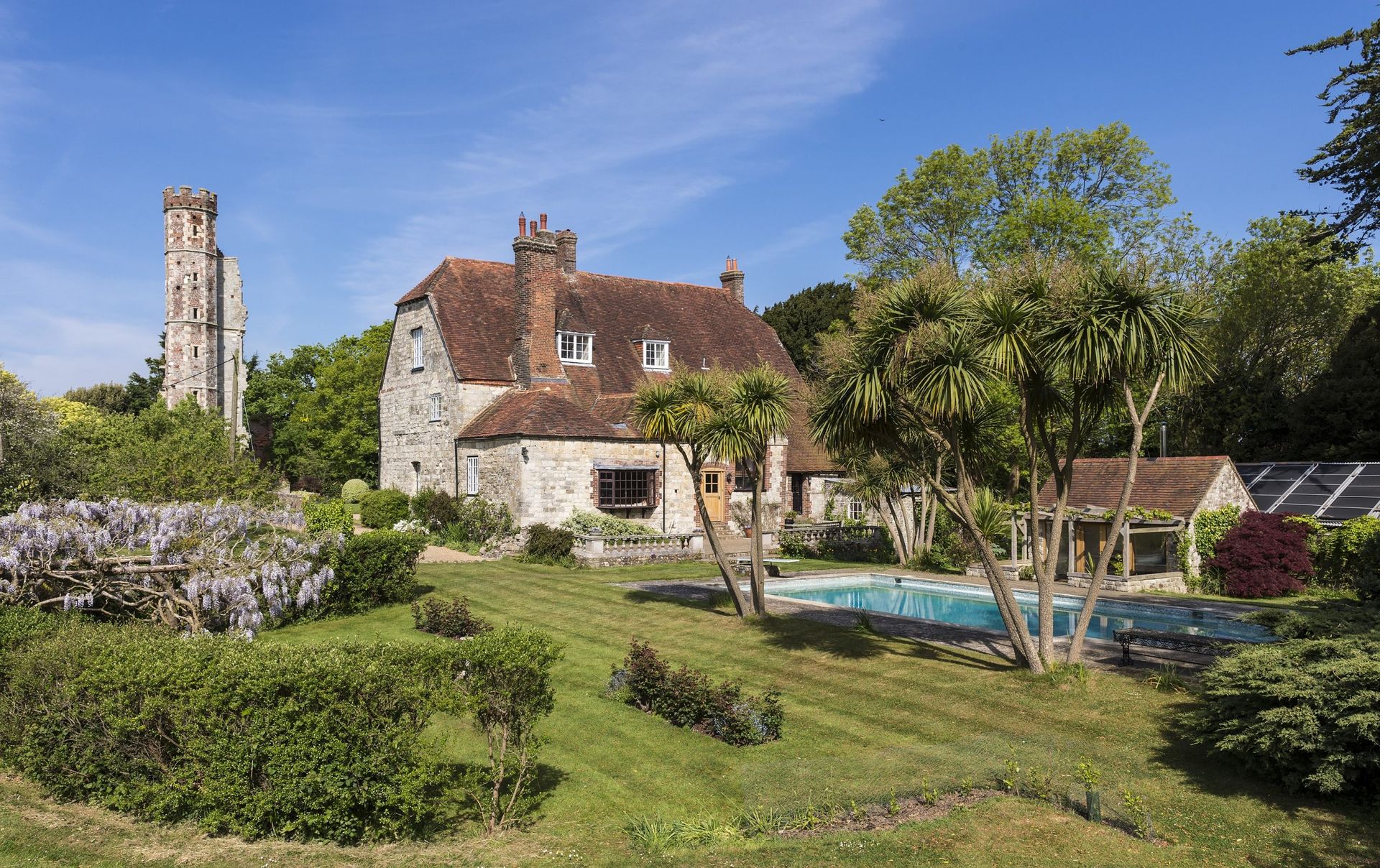A 17th century home full of history, complete with medieval tower and ...