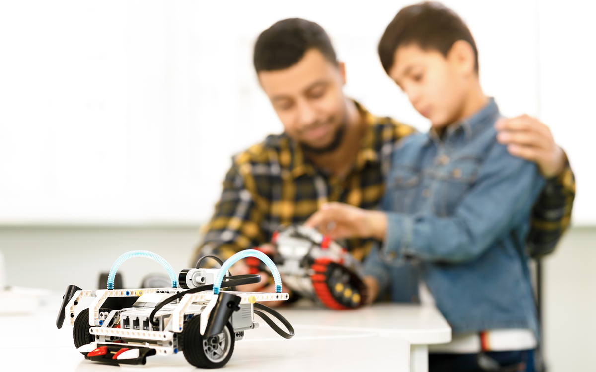 I Turned my Six Year Old Into a Code-Wielding STEM Fan. Here's How ...